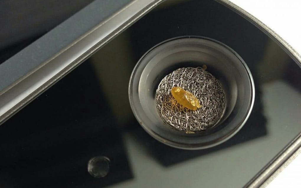 5 Experts Weigh in on Cannabis Concentrates and How to Use Them | Leafly