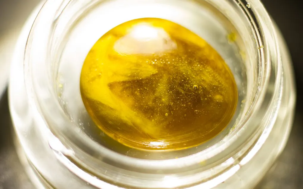 5 Experts Weigh in on Cannabis Concentrates and How to Use Them | Leafly
