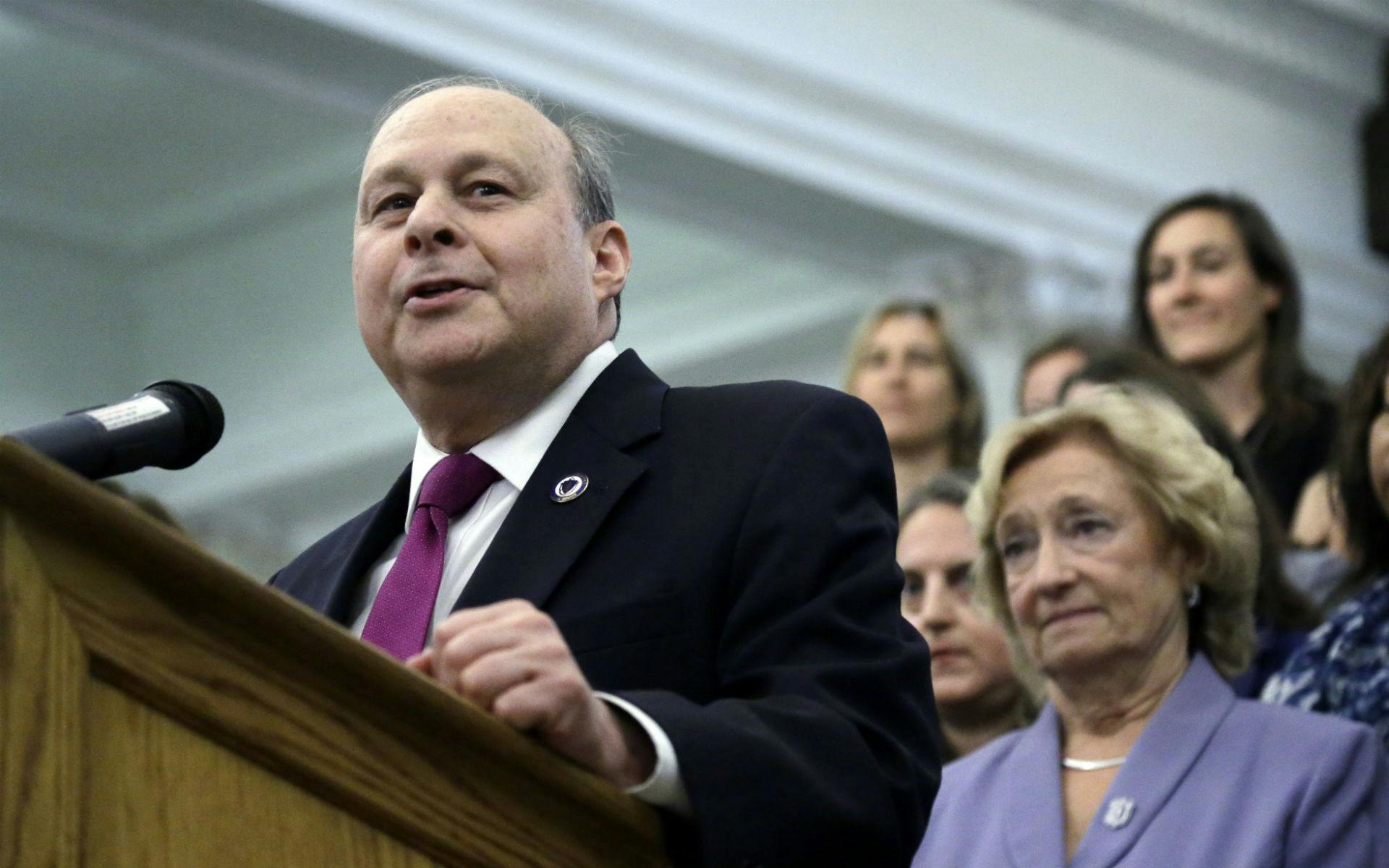 Massachusetts Senate Leader: Lawmakers May Review New Cannabis Law | Leafly