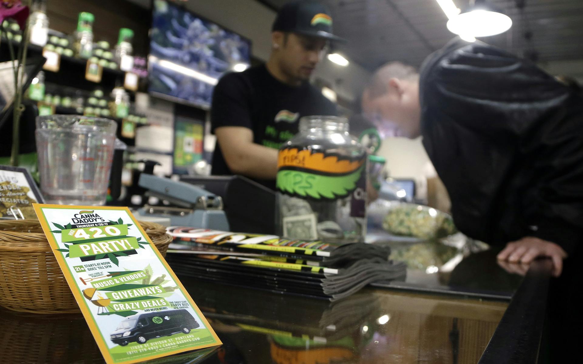 7 Ways To Make Your Dispensary Event A Success Leafly