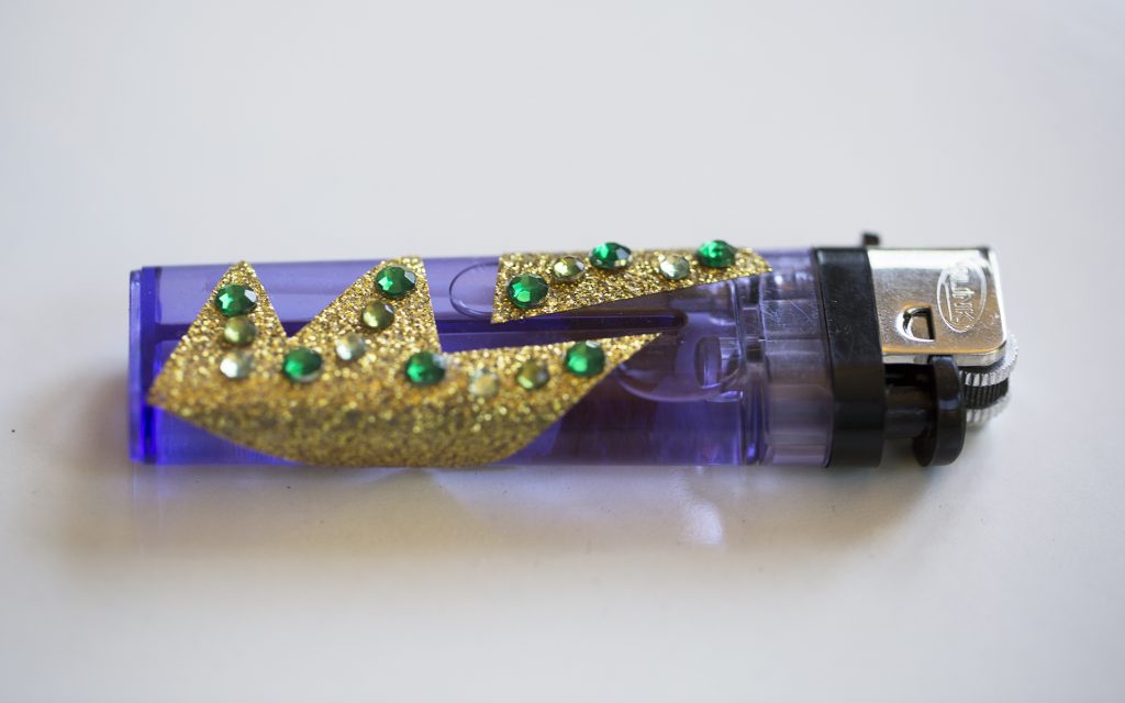 High DIY: 15 Creative Ways to Decorate a Lighter | Leafly