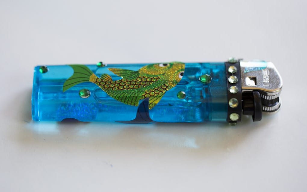 High DIY: 15 Creative Ways to Decorate a Lighter | Leafly