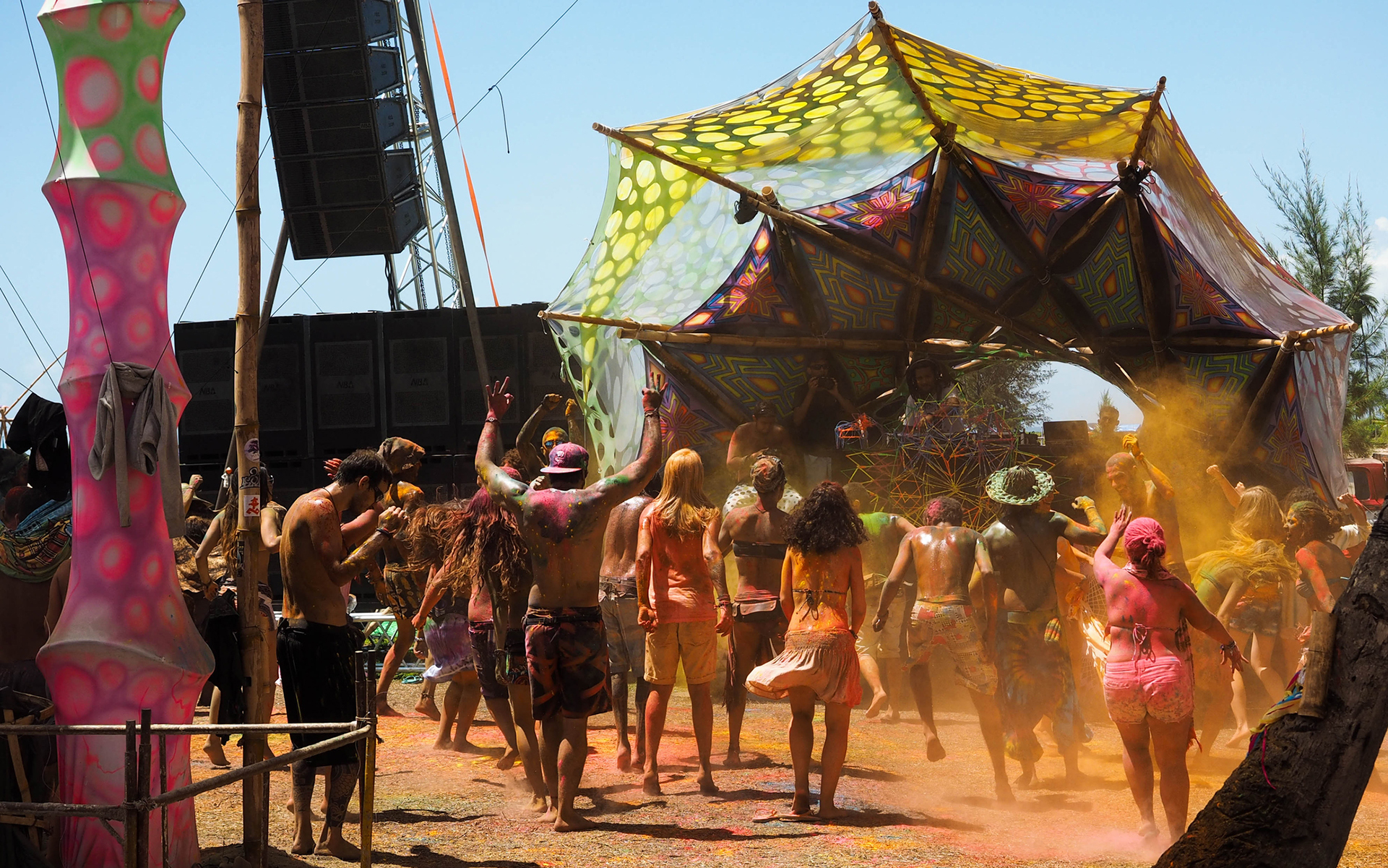 How Zendo Training Taught Me To Calm Freaked-Out Festival Fans | Leafly