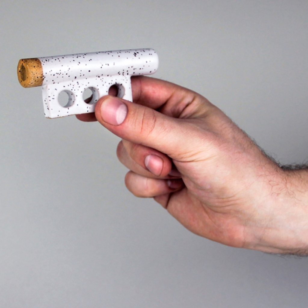 9 Subtle and Convenient One-Hitter Cannabis Pipes | Leafly