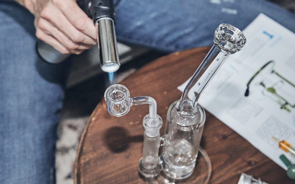 What to Know Before Dabbing for the First Time | Leafly