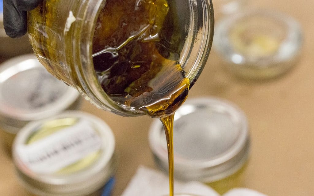 In Photos: Watch Cannabis Diamonds Form at DabX | Leafly