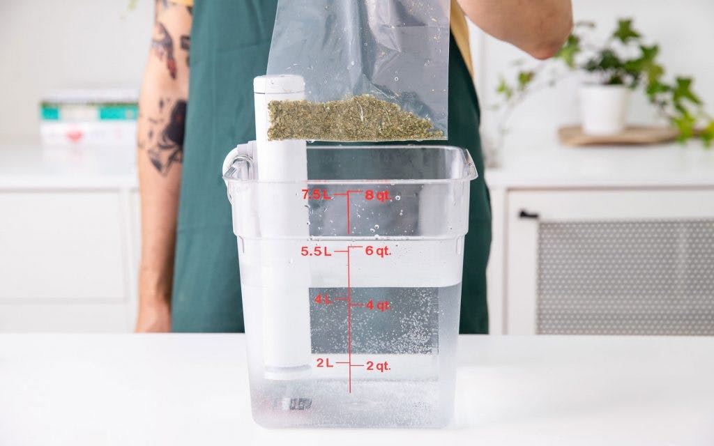 Decarboxylation 101: How to decarb by sous vide | Leafly
