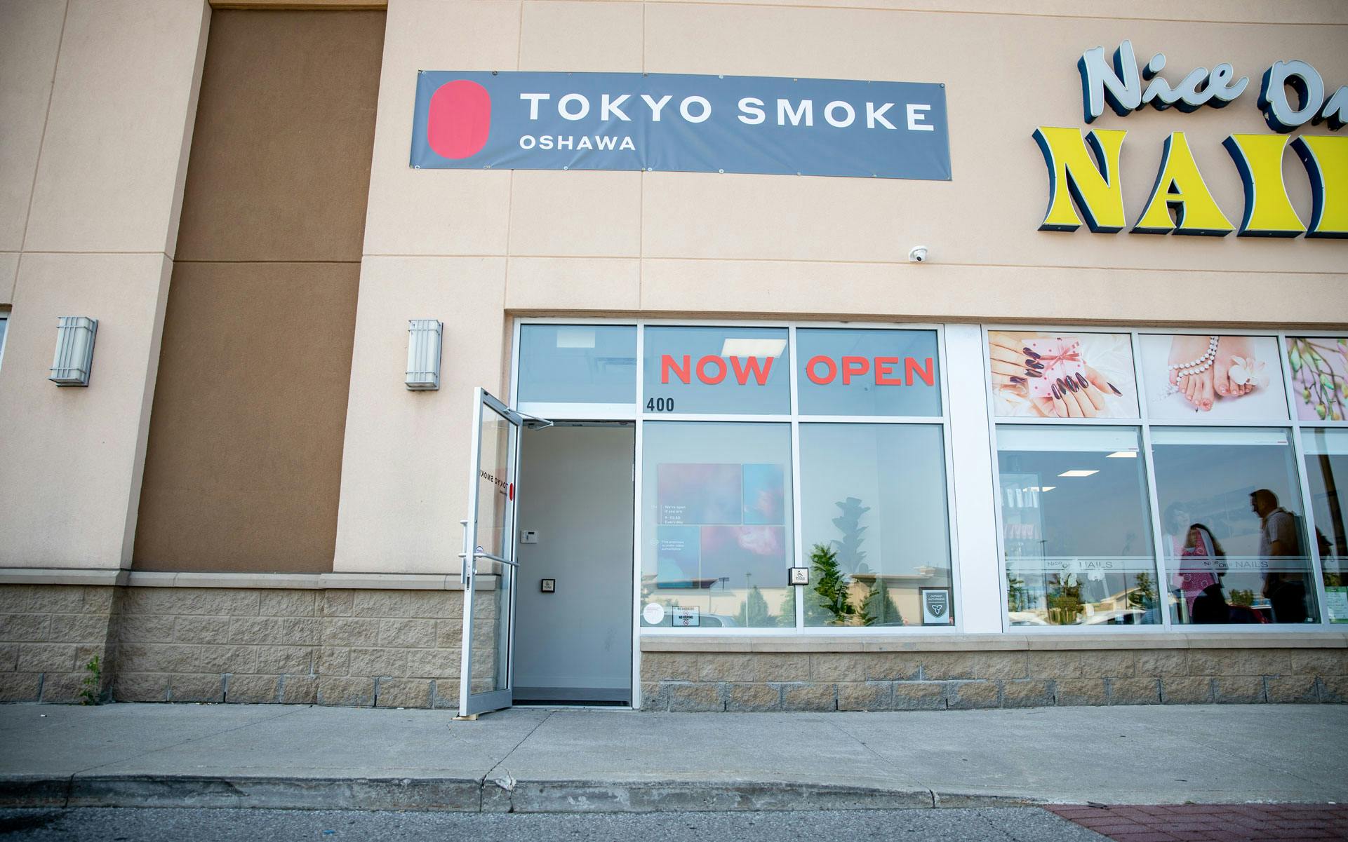 Canada's legal weed stores juicy targets for robbers