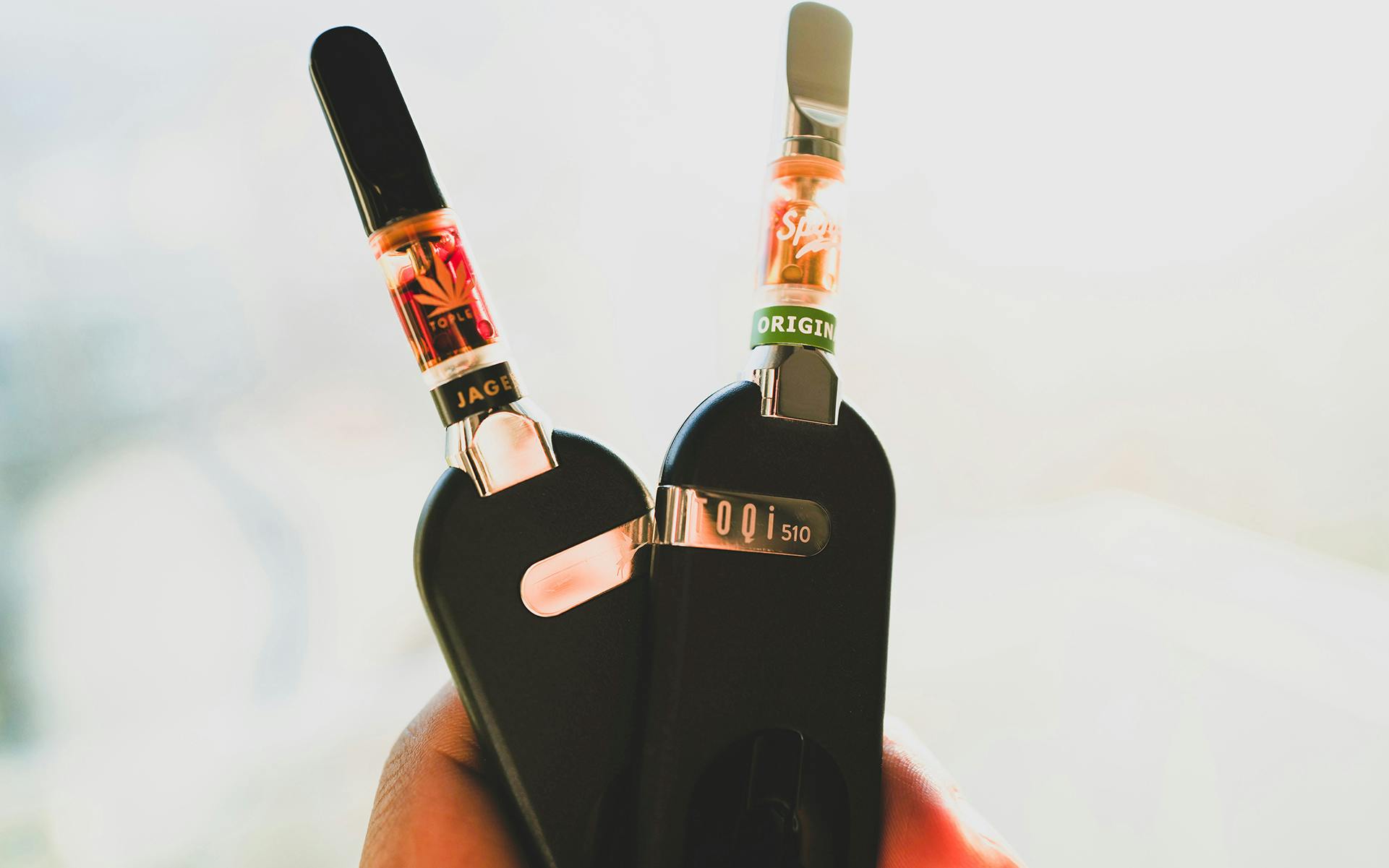 Netflix and vape: How to pick the perfect cart for every binge | Leafly