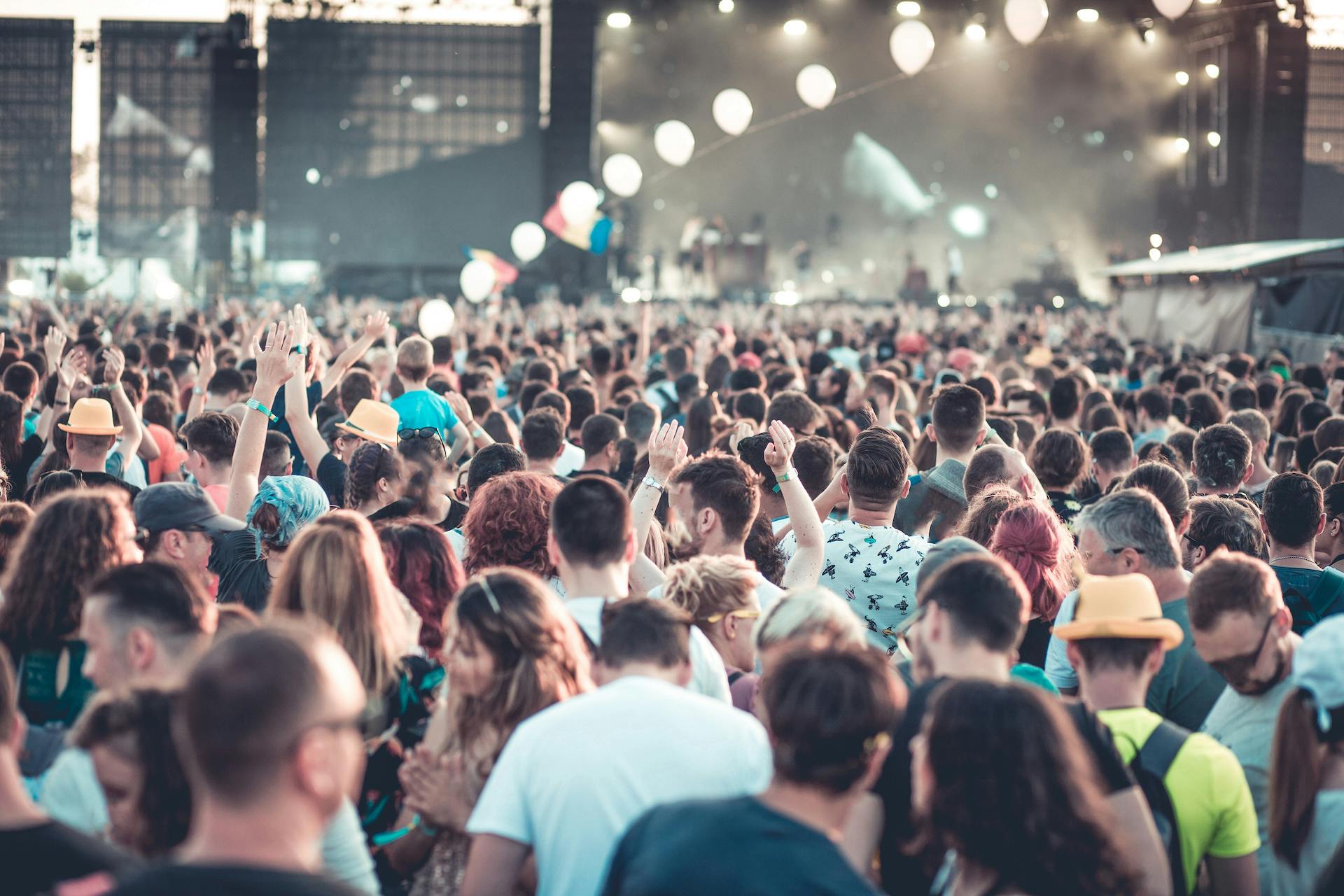 The ultimate stoner’s guide to weed at festivals | Leafly