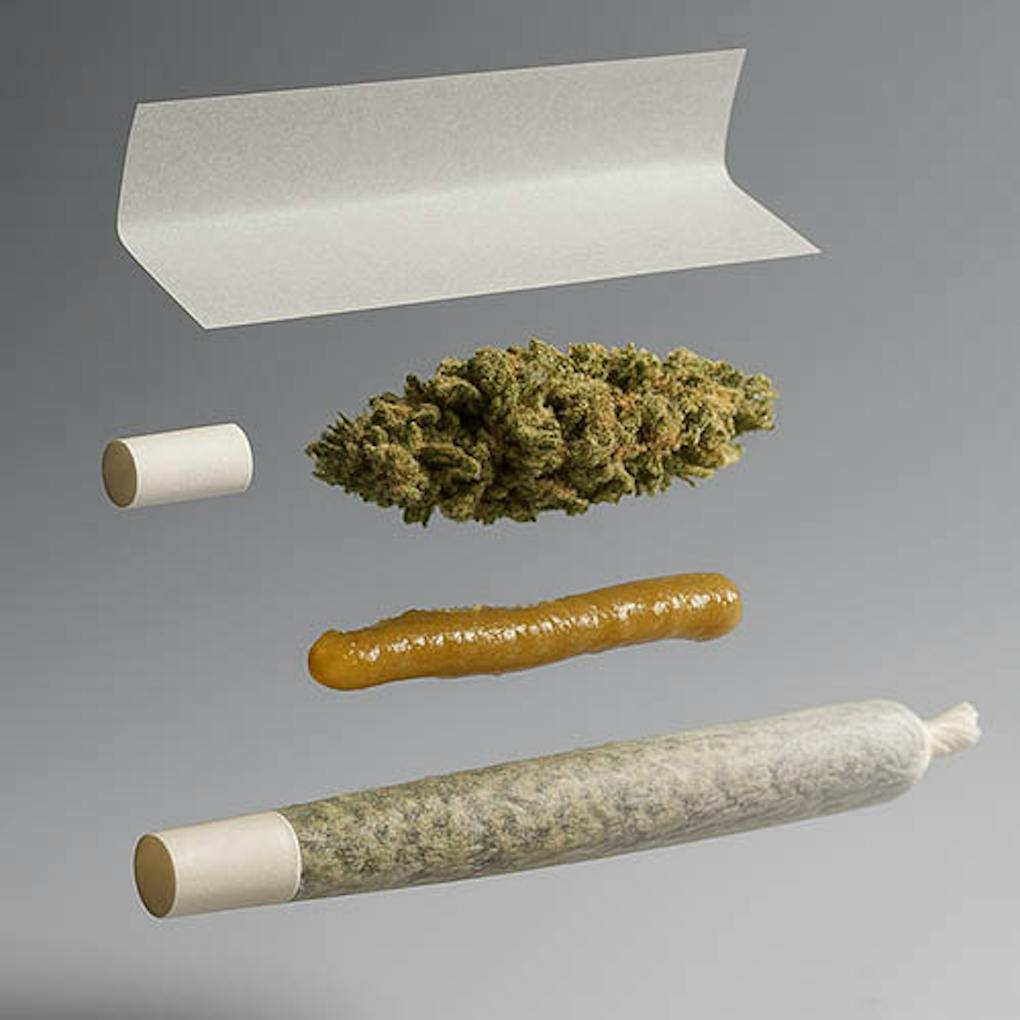 How to roll a hash hole | Leafly